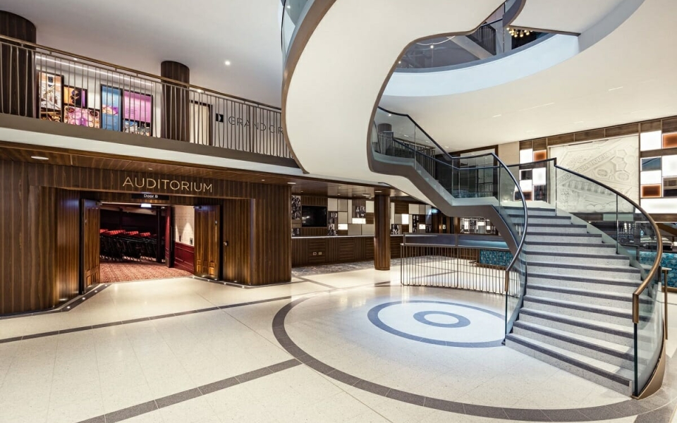 25+Amazing Plus Minus POP Design For Lobby Roof